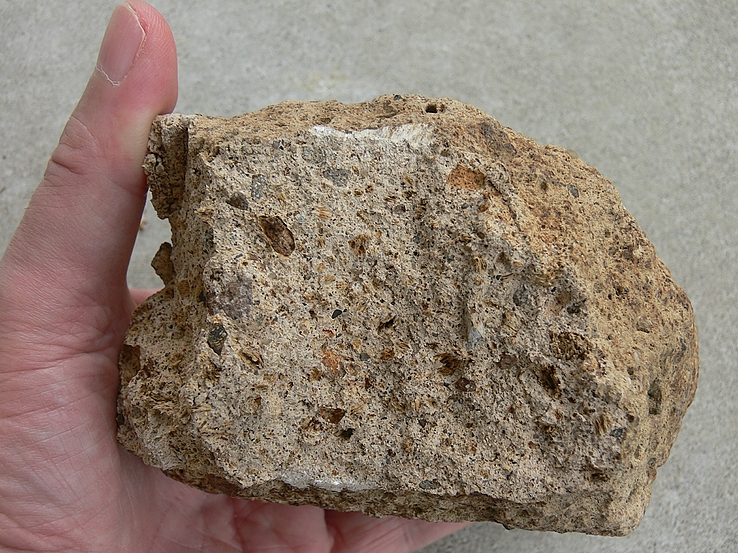 Crystal tuff: Mineral information, data and localities.