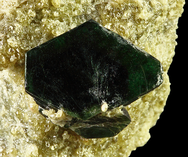 Clintonite: Mineral information, data and localities.